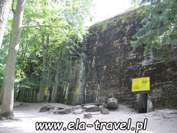 Bunkier-Hitlera-wilczy-szaniec-biuro-podrozy-ELA-TRAVEL-Augustów | ELA ...